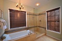 Vertical tile layout with horizontal accent band in shower? | Houzz Forum