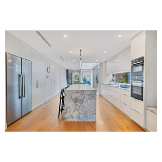 Modern kitchen - Modern - Kitchen - Sydney - by QUANTUM BUILT | Houzz