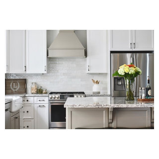 Kitchen Reface - Farmhouse - Kitchen - Orange County - by Reborn ...