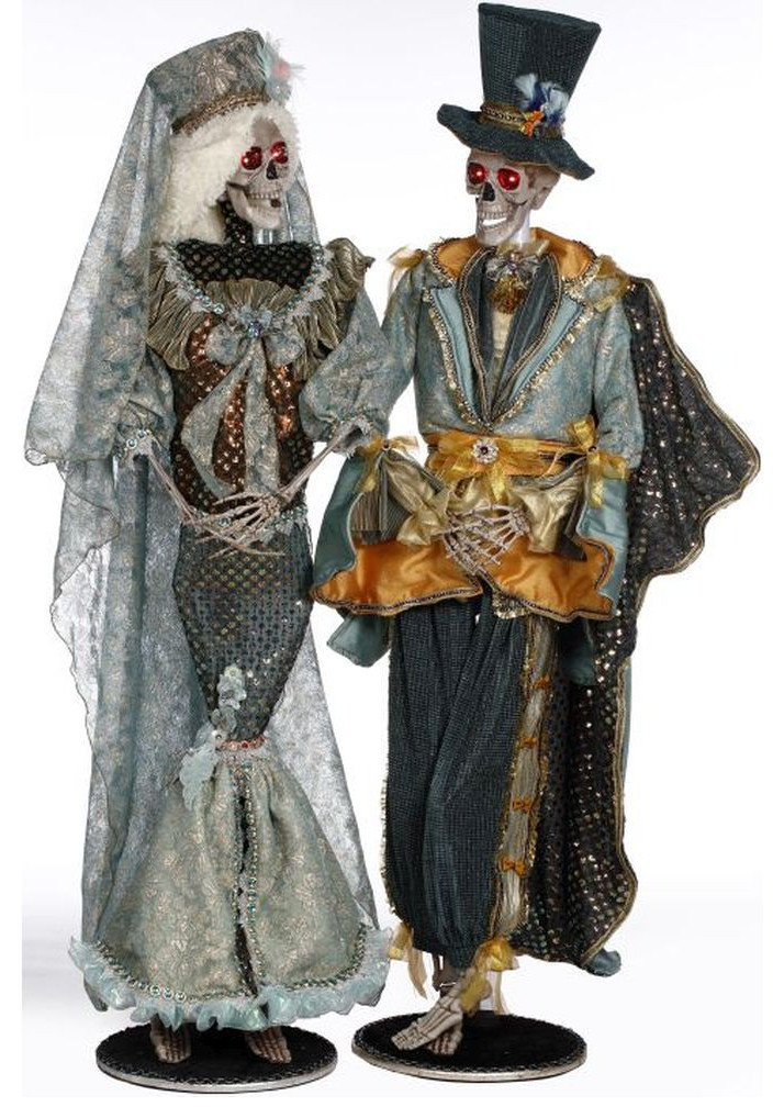 Mark Roberts Fall 2023 Sassy Skeleton 66-68'' Assortment of 2 ...