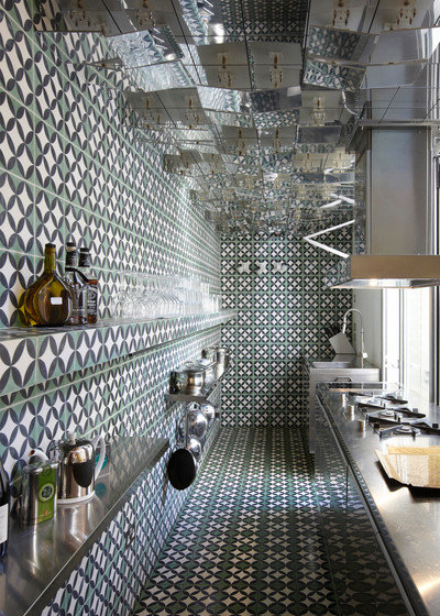 Kitchen Planning: 9 Ways to Work Patterned Tiles Into Your Kitchen ...