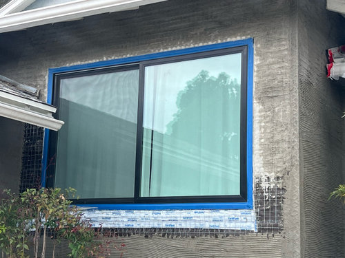 stucco & modern window trim help