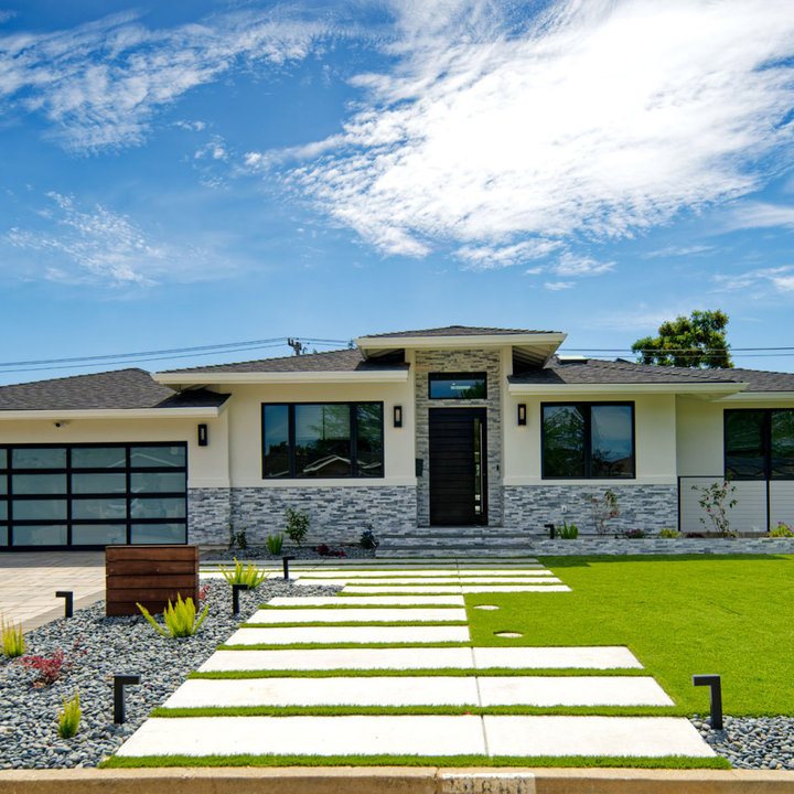 75 Most Popular 75 Beautiful White Render House Exterior Ideas and ...