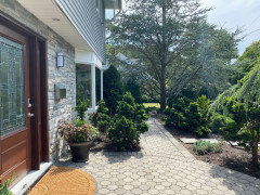 Off-center front door