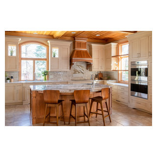Traditional remodel - Transitional - Kitchen - Minneapolis - by Tricia ...