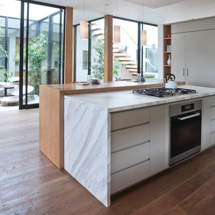 Small Atrium - Photos & Ideas | Houzz