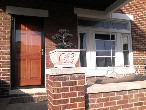 Rowhouse front porch