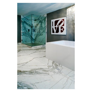 Pump Hill Residence • Calacatta Marble Bookmatched - Calgary - von ICON ...