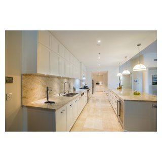 Luxury Penthouse kitchen on the River - Modern - Kitchen - Brisbane ...