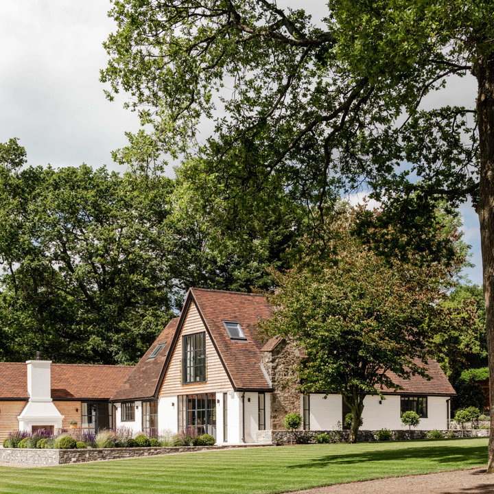 75 Beautiful Side House Exterior Ideas and Designs - April 2026 | Houzz UK