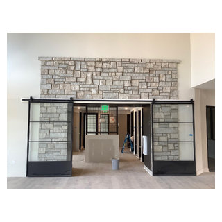 Catskill Ashlar Style Natural Stone Veneer Interior Accent Wall ...