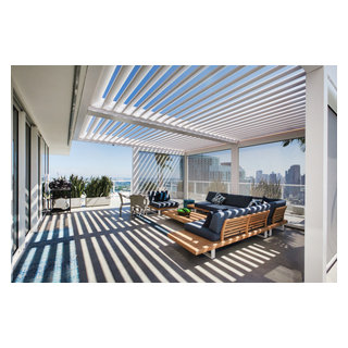 Residential: Elegant Rooftop Pergola Perched High Above Downtown Miami ...
