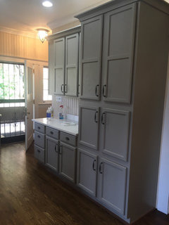 Craftsman 1925 kitchen cabinet help!