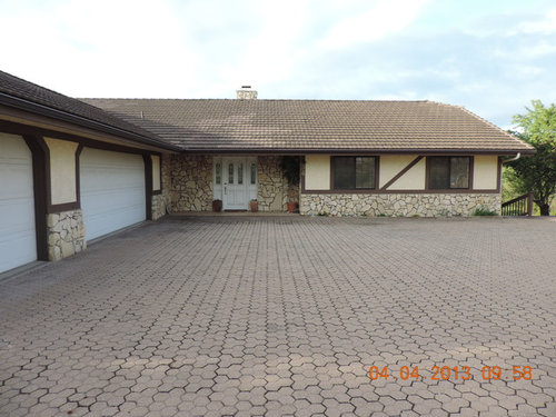 need help updating a 1990 ranch home in CA wine country