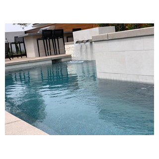 Kelli small pool build - Orange County - by JSQ IMPROVEMENTS | Houzz UK