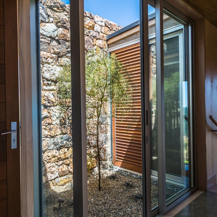 75 Beautiful Small Atrium Home Design Ideas & Designs | Houzz AU