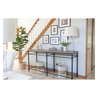 Light Welcoming Entryway/Foyer Project - Traditional - Entry ...