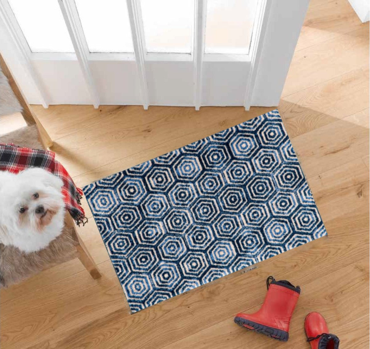 2' x 3' Shades of Blue Hexagons Washable Floor Mat - Contemporary ...