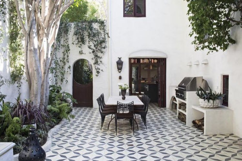 Patterned outdoor patio tiles | Houzz UK