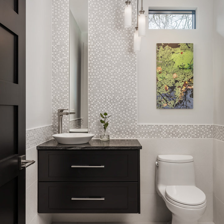 75 Beautiful Small Powder Room Ideas & Designs - July 2022 | Houzz AU
