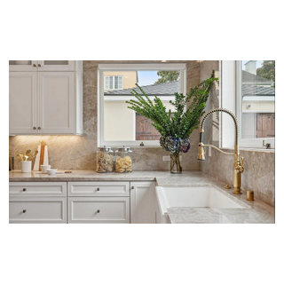 Omega kitchen Anson white painted door Stainless Steel appliances gold ...