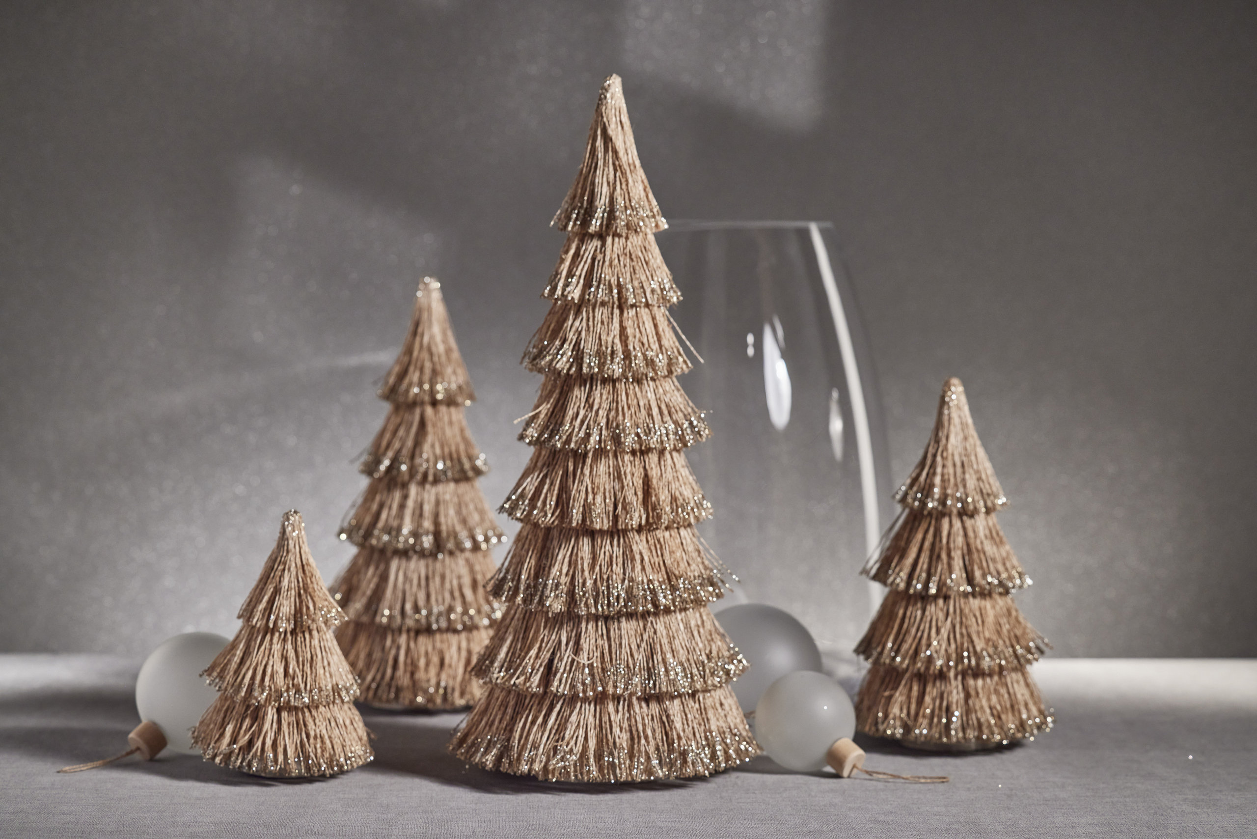 All Natural Abaca Rope Decorative Tree With Champagne Glitter Trim, 12 ...