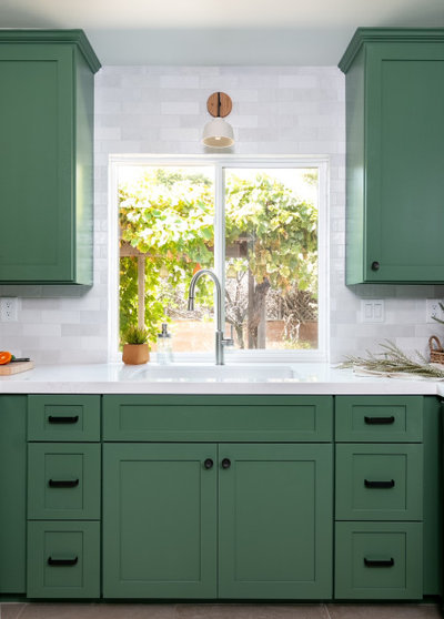 Kitchen of the Week: Inviting Green Cabinets and Improved Storage