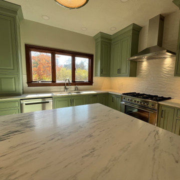 75 French Country Green Kitchen Ideas You'll Love - October, 2025 | Houzz