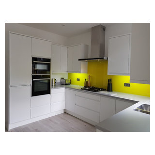 Kitchen and dining room renovation in Bromley - Modern - Kitchen ...