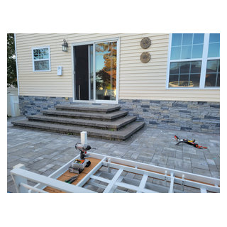 Northern Slate Stacked Stone Patio Wainscoting - Terrasse et Patio ...
