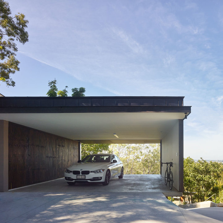 75 Beautiful Three-Car Garage Ideas & Designs - April 2026 | Houzz AU