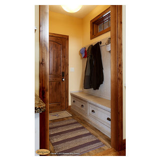 Showplace Cabinets - Entry - Traditional - Entry - Other - by Showplace ...