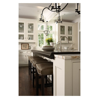 Murphy & Co. and Casa Verde Design - Traditional - Kitchen ...