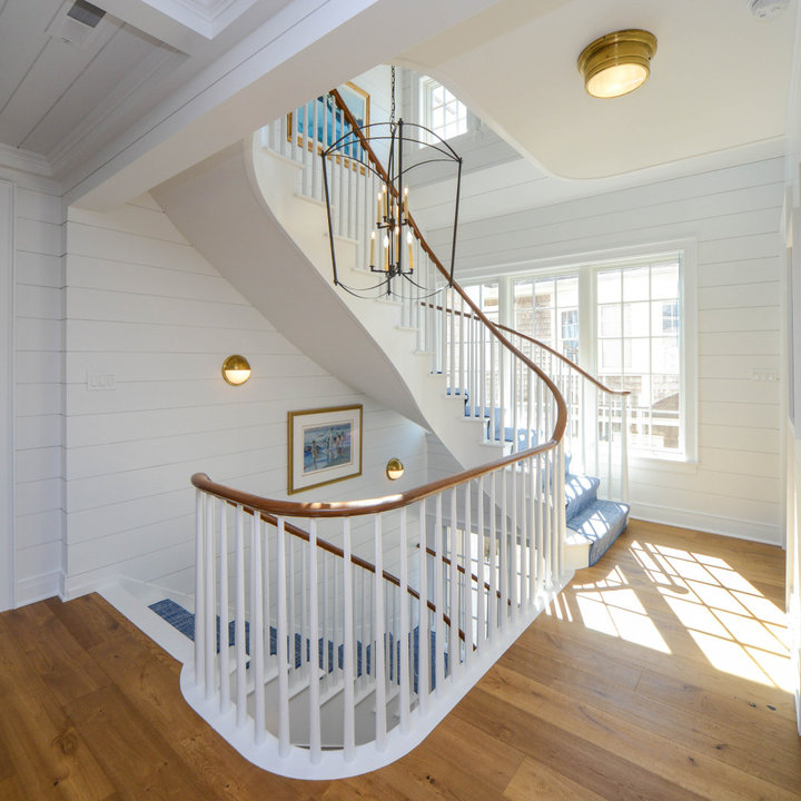 75 Beautiful Staircase with Tongue and Groove Walls Ideas and Designs ...