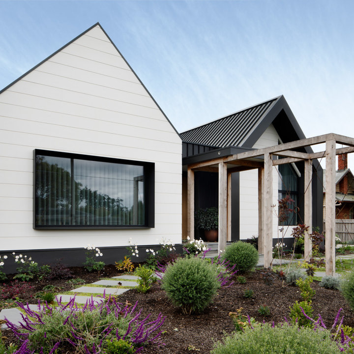 75 Beautiful Exterior with a Gable Roof Ideas & Designs - March 2024 ...