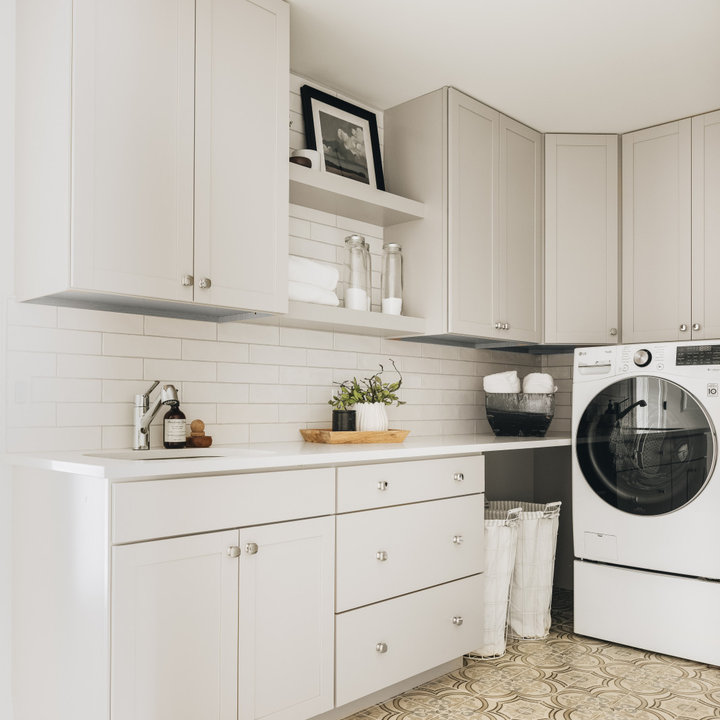 75 Beautiful Laundry Room with Subway Tile Splashback Ideas & Designs ...