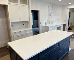 Has anyone used Viatera Lumina quartz countertop? Looking for photos