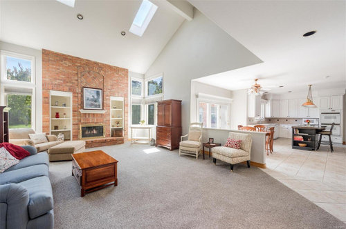 Living area with multiple ceiling heights