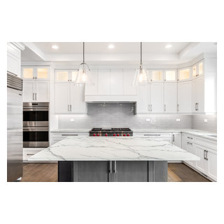 Impressive kitchen island - Kitchen - Orlando - by Enigma Surfaces | Houzz
