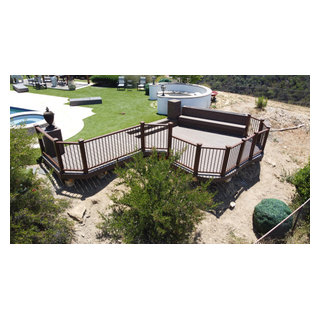 Custom Deck Railing & Flower box - Transitional - Deck - Los Angeles - by Ion Builders Inc | Houzz
