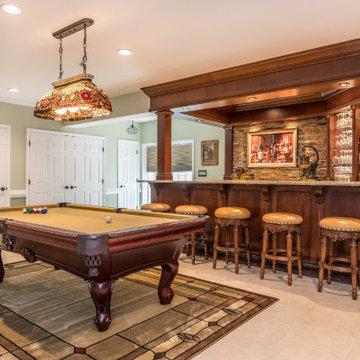 75 Beautiful English Pub Style Bar Home Design Ideas & Designs | Houzz AU