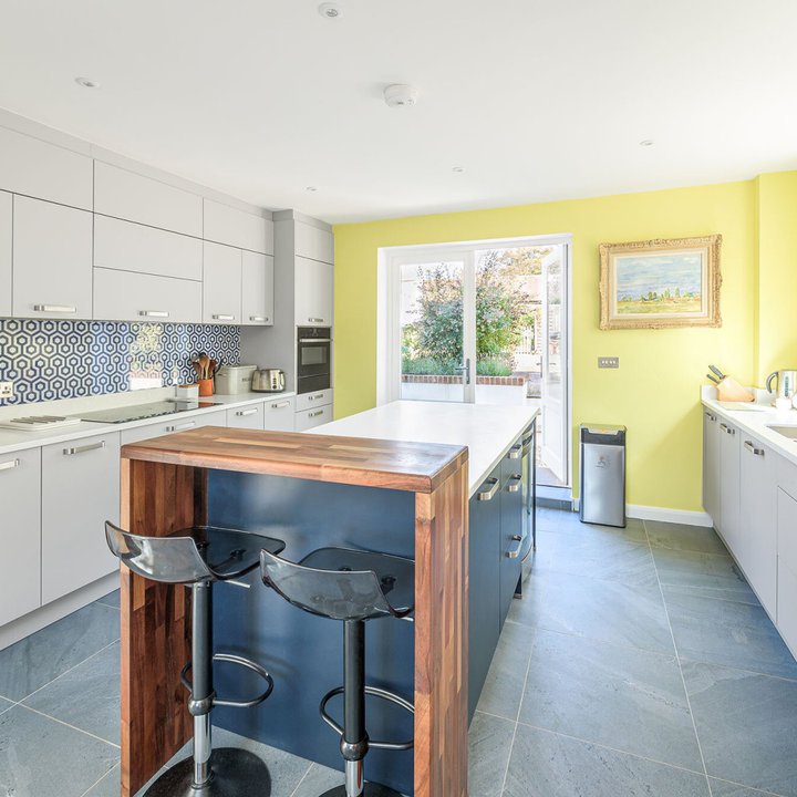 75 Beautiful Small Kitchen Ideas and Designs - January 2025 | Houzz UK