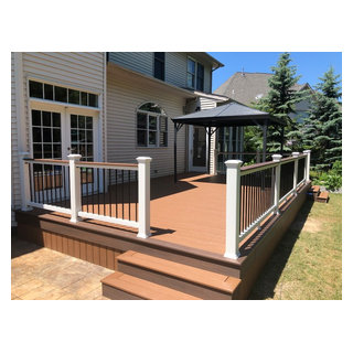 Fiberon Good Life (Bungalow) Deck - Traditional - Cleveland - by ...