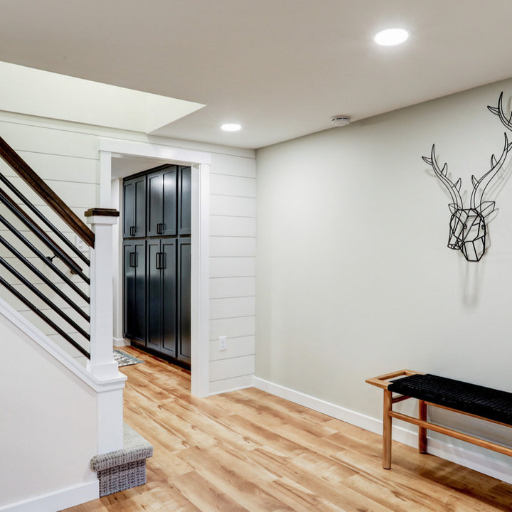 75 Shiplap Wall Basement Ideas You'll Love - December, 2025 | Houzz