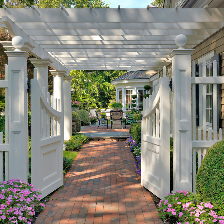 Brick Gate Post - Photos & Ideas | Houzz
