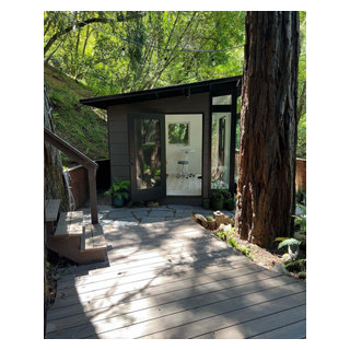 10x12 Art Studio in Redwood Garden - Midcentury - Shed - San Francisco ...