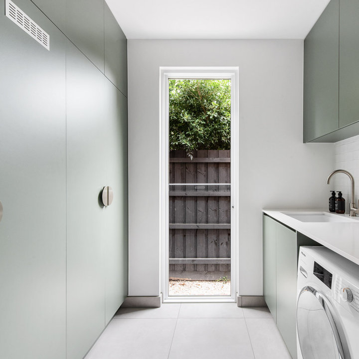 75 Beautiful Galley Utility Room Ideas and Designs - October 2022 ...