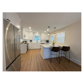 Showplace EVO Sterling Kitchen in Extra White - Transitional - Kitchen ...