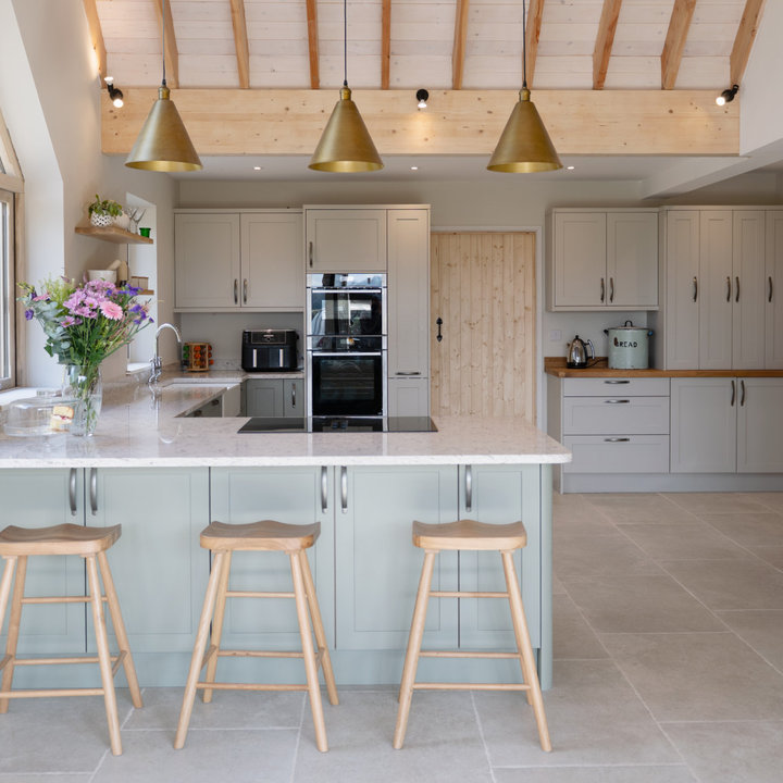 75 Beautiful Large Kitchen Ideas and Designs - January 2026 | Houzz UK