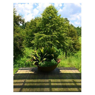 Beautiful view of nature with Grove Kettle's cast iron sugar kettle ...